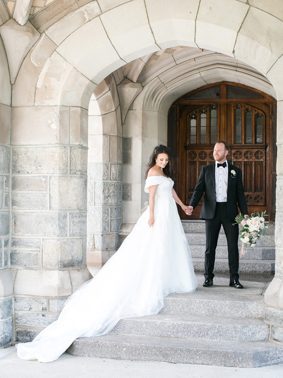 A Tented New York Wedding with Meredith & Chris | Jessa's Journal